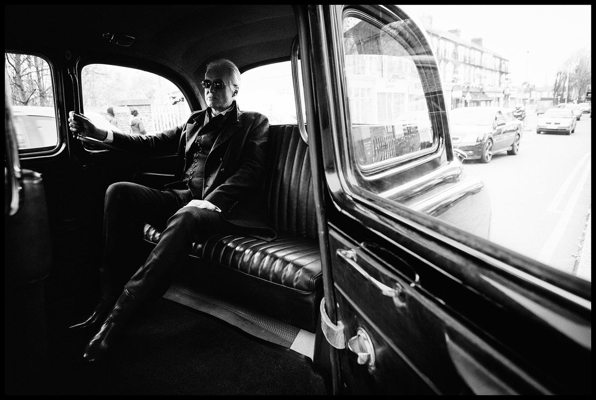 Jimmy Page (London, 2012) – Transparent Clinch Gallery