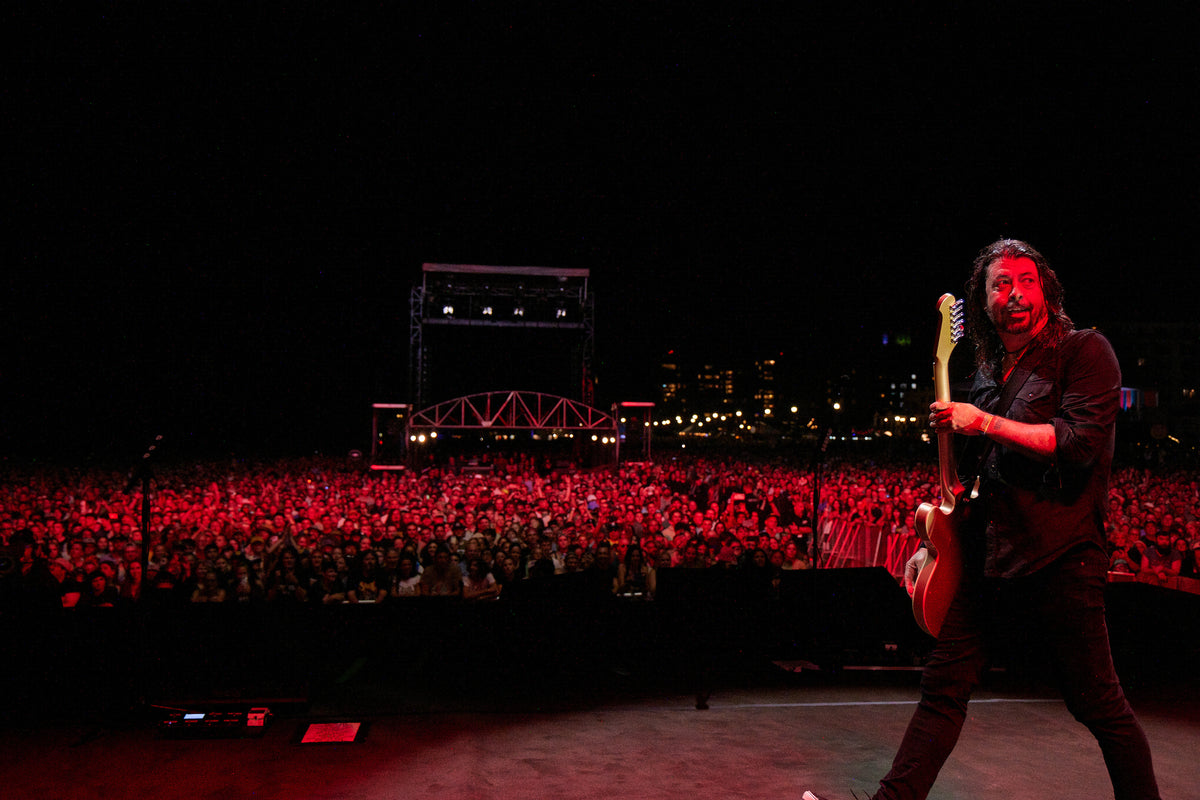 Dave Grohl and Foo Fighters (Sea.Hear.Now 2023) – Transparent Clinch ...