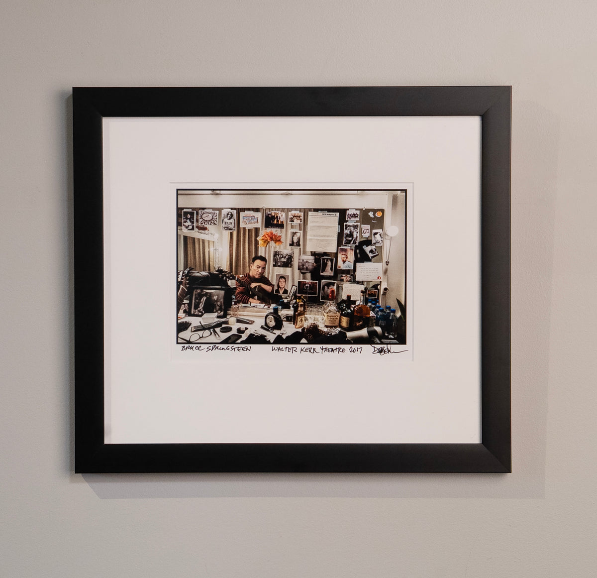 Bruce Springsteen (Walter Kerr Theater, 2017) Framed 8x10 – Transparent ...
