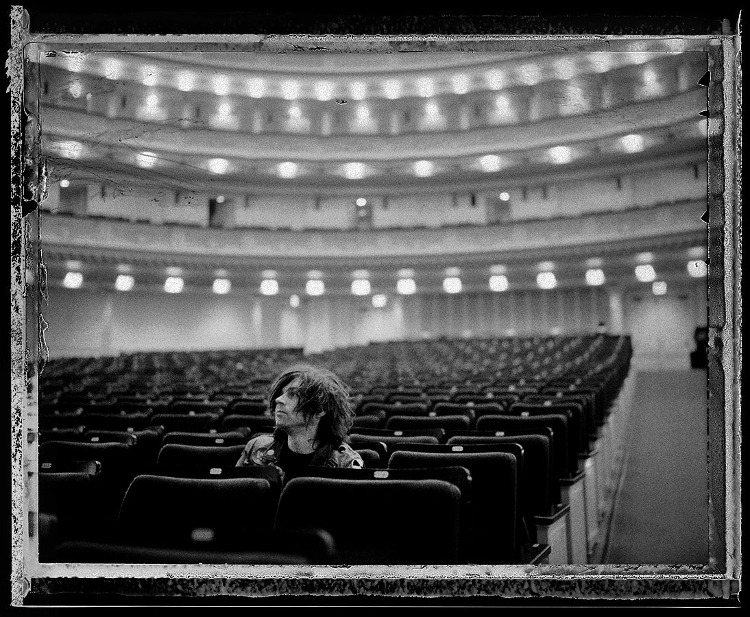 Ryan Adams (Carnegie Hall, 2014) – Transparent Clinch Gallery
