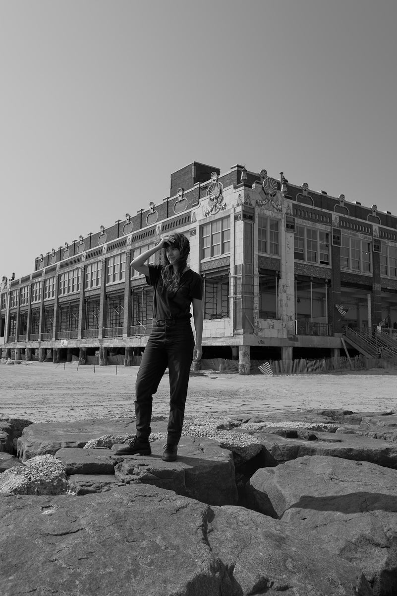 Courtney Barnett (Sea.Hear.Now, 2022) – Transparent Clinch Gallery
