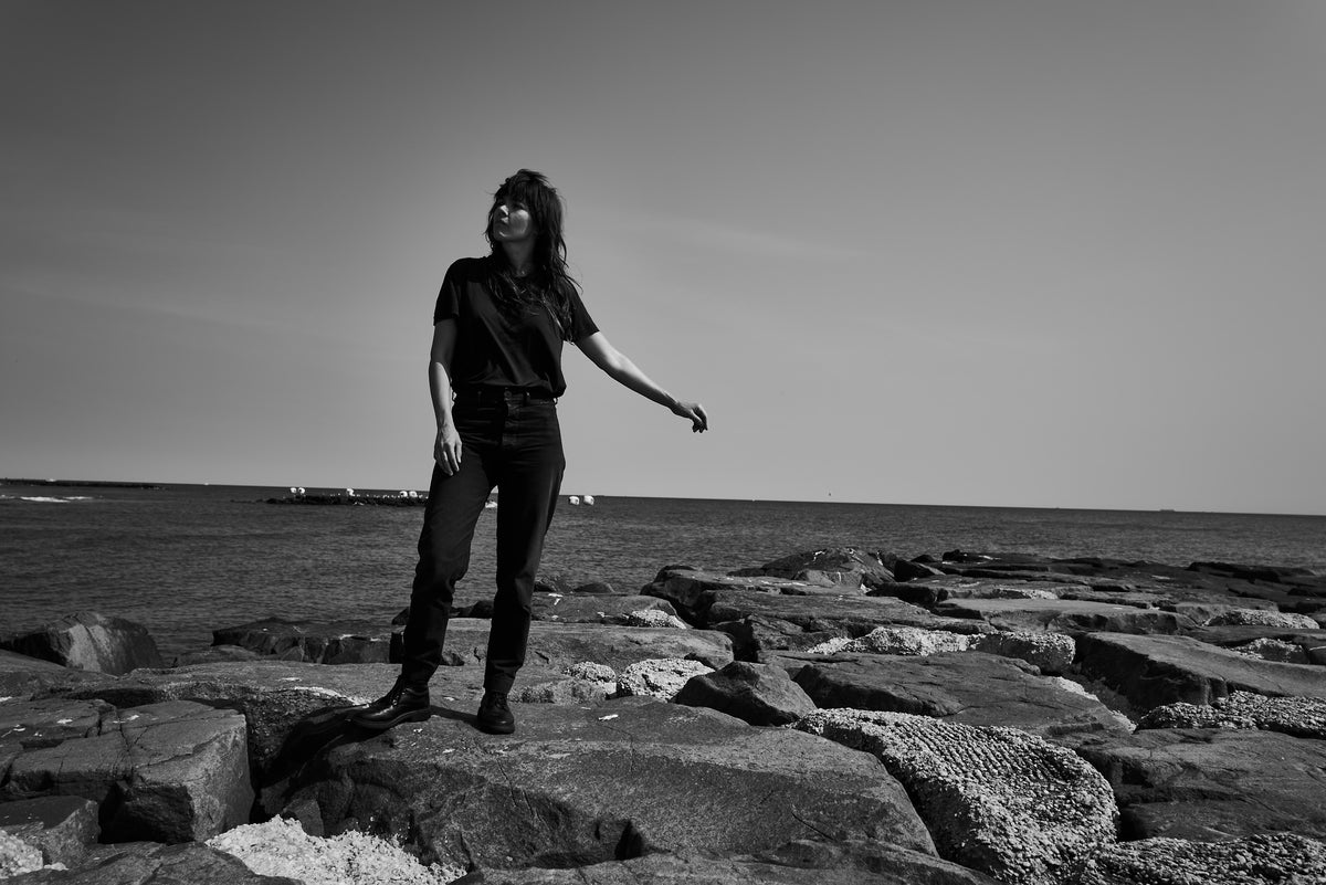 Courtney Barnett (Sea.Hear.Now, 2022) – Transparent Clinch Gallery